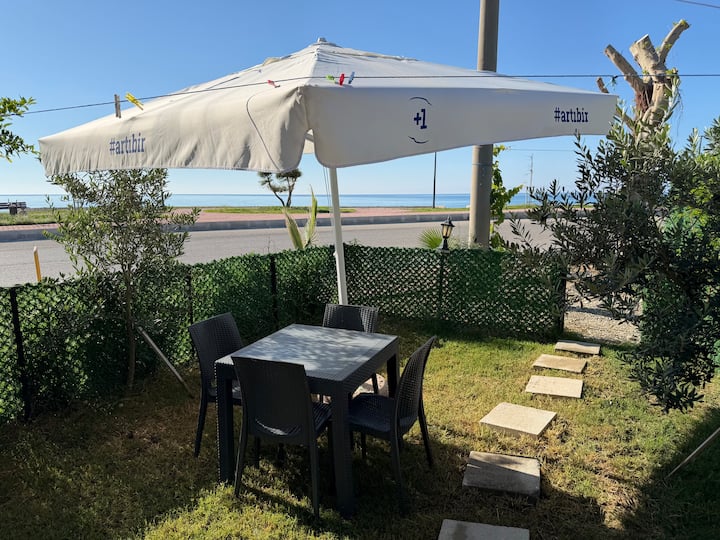 Denize Sıfır Apart Bungalow - Demre