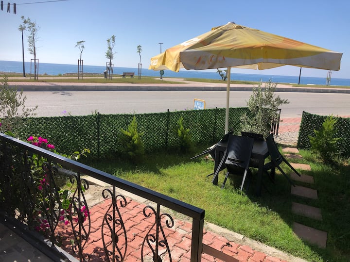Denize Sıfır Apart Bungalow - Finike