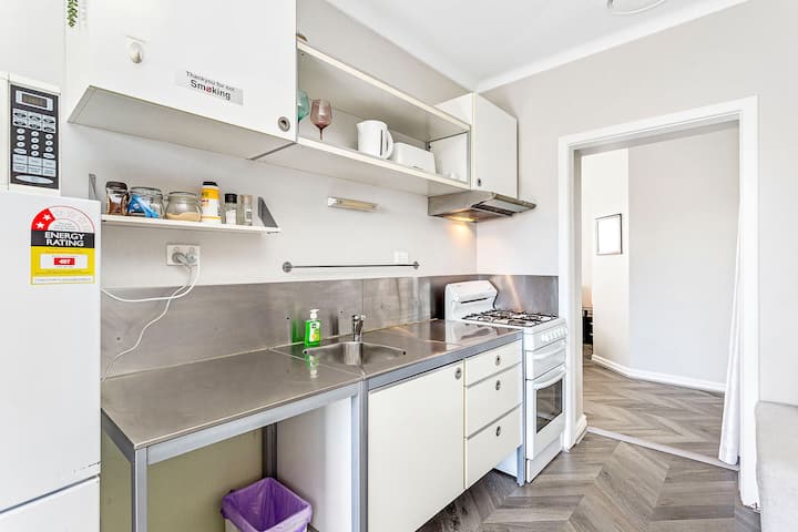 Central Charm: Fremantle 1br Stay - Perth