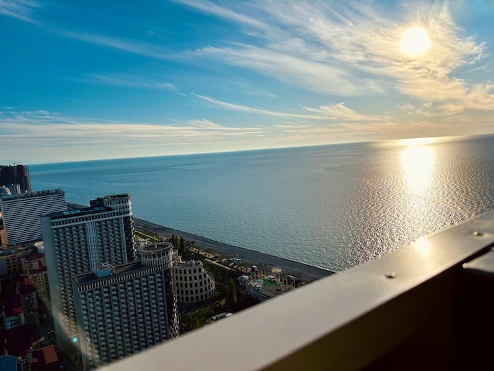 Фантастическая квартирка на 47 этаже - Batumi