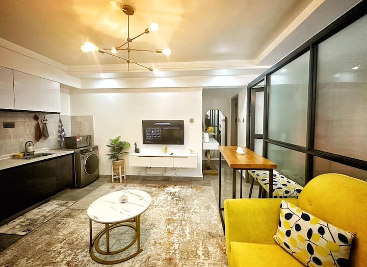 Modern Luxury Condo With Unique Vibe. - Kenya