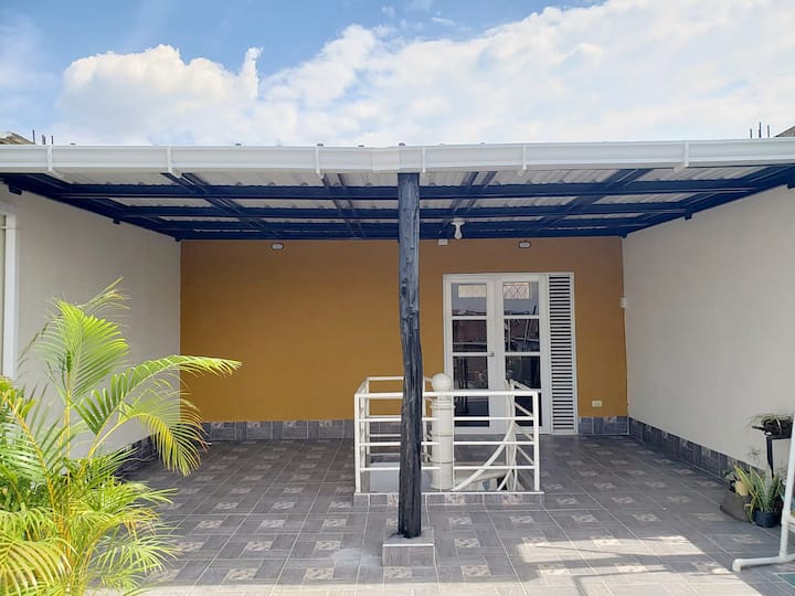 Apartaestudio Con Terraza Y Lavadora En Jamundí - Jamundí