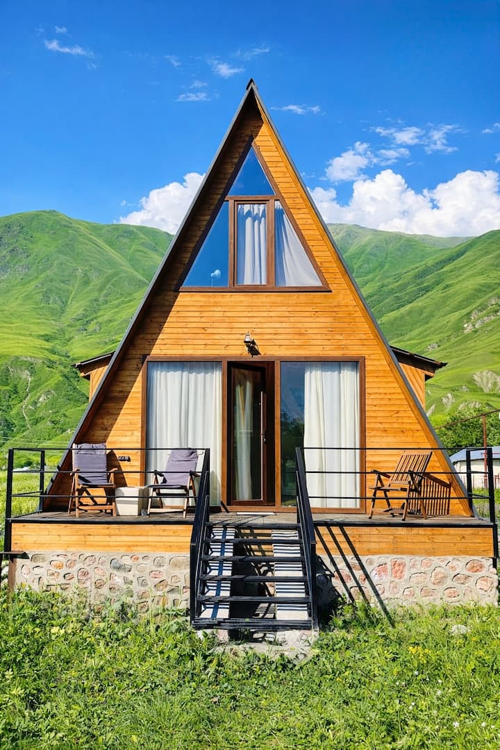 A-frame Cabin Kazbegi | Mountain & River Views - Georgia