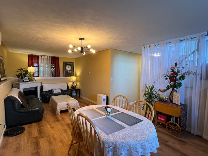 Private Daylight Basement Unit. Welcome! - Charlottetown