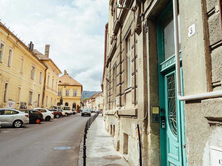 High Hopes No. 3 - Brașov