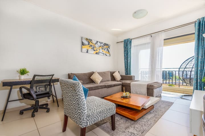 The Grandeur (With Back Up Power) - Midrand