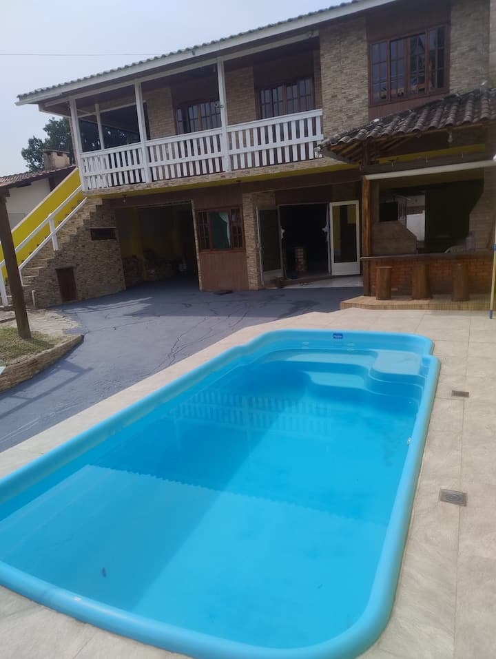 Sobrado Em Itapoá - Sc - Itapoá