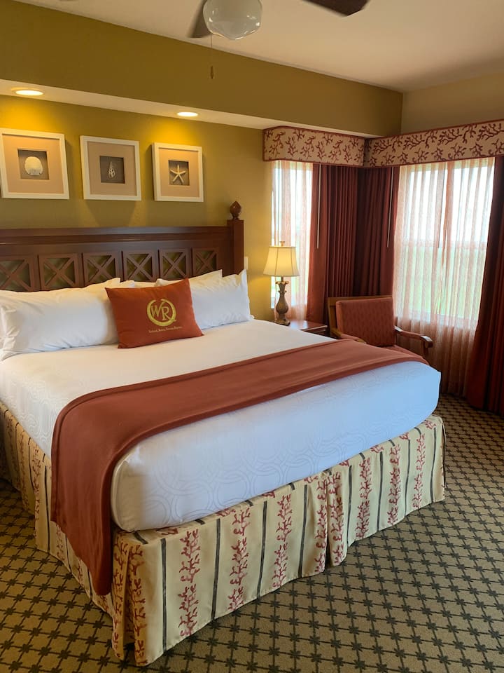 Sweet Dreams #4 - Orlando, FL