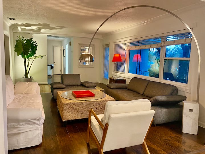 La Condesa Buschgarden - Temple Terrace