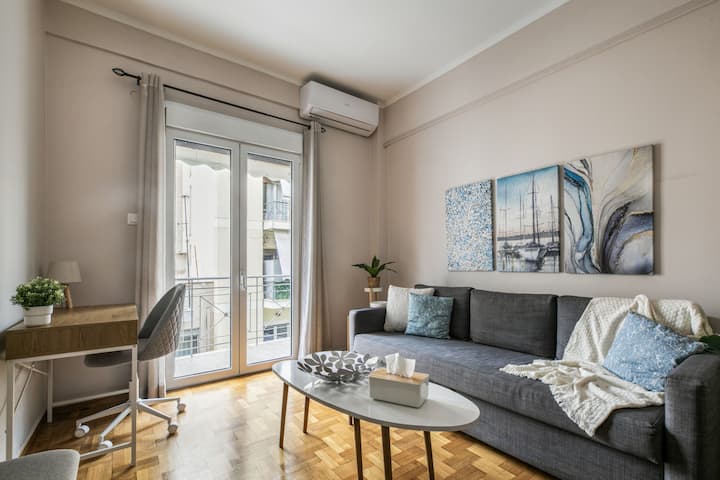 Selany's Chic Apartment In The Heart Of Athens - Athens
