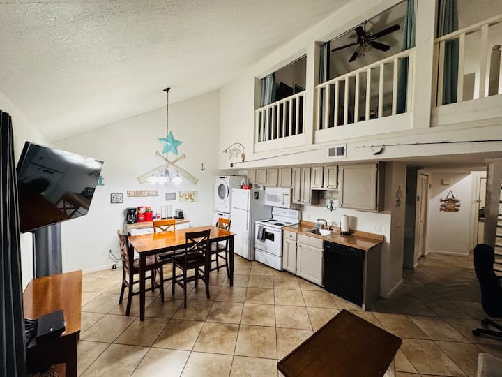 Taneycomo Lakeview Close To Everything! - Branson