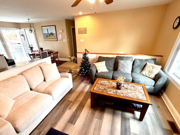 Peaceful Country 2 Bedroom House - Frances Slocum State Park, Wyoming