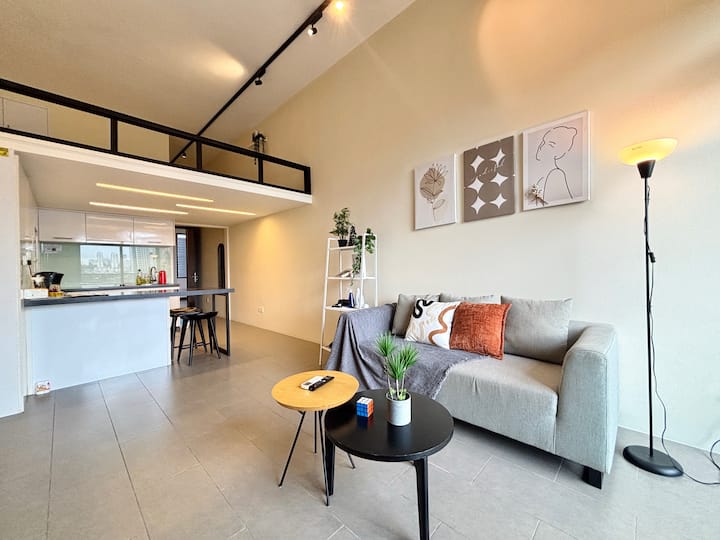 Lynhomes 19 Big Loft Lrt Bangsar Kl Sentral Wifi - Kuala Lumpur
