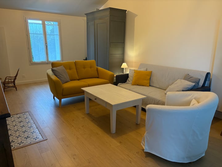 Gîte Calme, 10min Plages, Gd Jardin, 3ch, 2 Sdb - Saint-Michel-en-l'Herm
