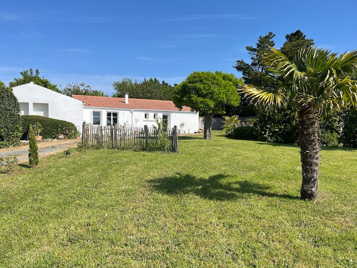 Gîte Calme, 10min Plages, Gd Jardin, 3ch, 2 Sdb - L'Aiguillon-sur-Mer