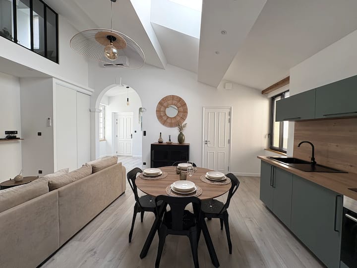 Appartement Duplex Clim/parking/ Centre Historique - Villeneuve-lès-Avignon