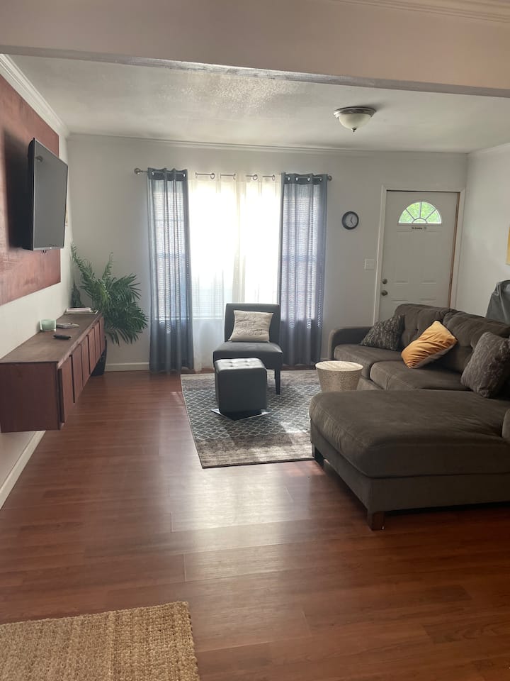 The Cozy Khaki House - Hamburg, AR