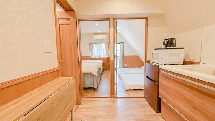 Newly Renovated 2 Bedrooms In Shinjuku*english Ok* - Shinjuku