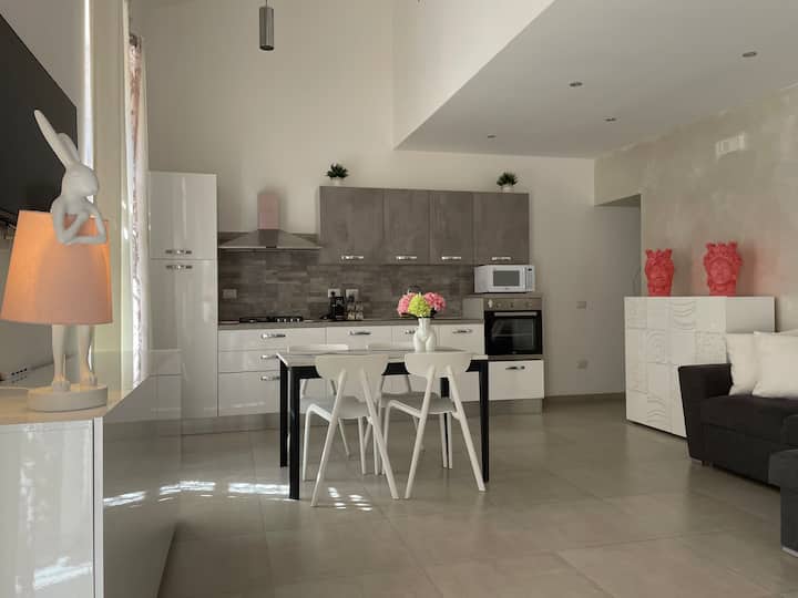 “Arricrìati” Near Ortigia Cin: It089017c2msm48vky - Syracuse