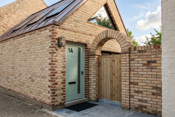 Architect-designed Mews Home Near Mill Road - Cambridge