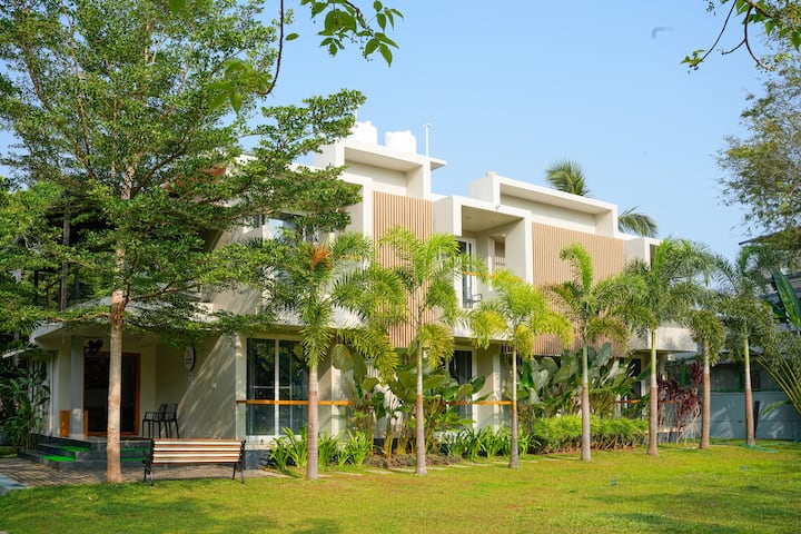 Seasun Beach Ville .Your Perfect Beachside Getaway - Kannur