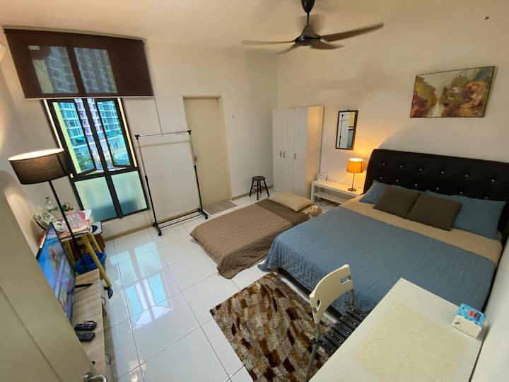 Studio Apt Above Popular Restaurants(oppt Avisena) - Shah Alam