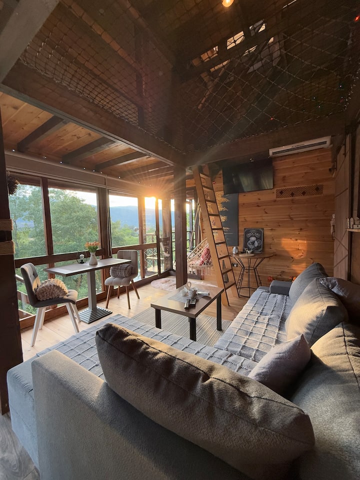 Treehouse - Montenegró