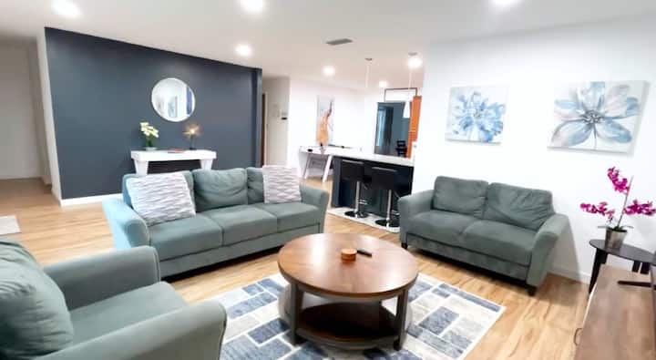 4 Min Walk To Beach! Air Hockey, Arcade - Cape Canaveral, FL