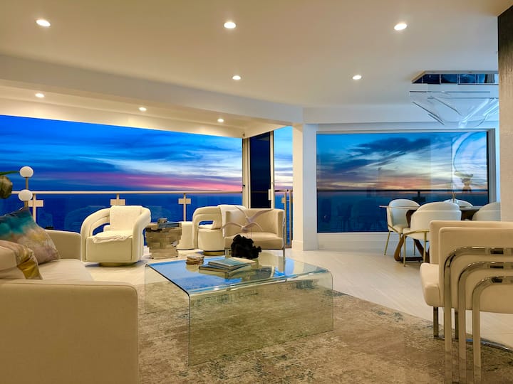 Oceanfront Condo In Laguna Beach - Laguna Beach, CA