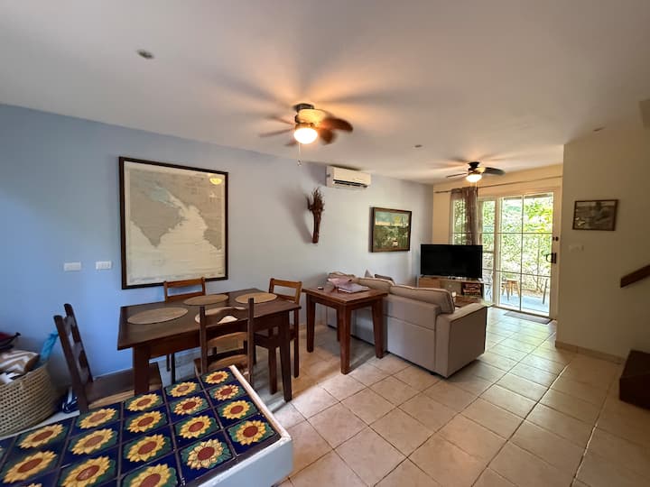 Near Beach • Pool • Fast Wifi • Gated Parking - Tamarindo