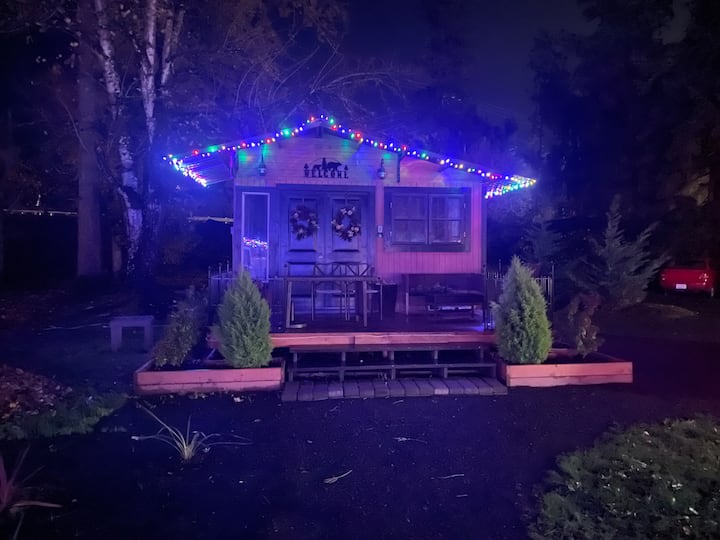 The Eagle Nest Cabin On The Abiqua Creek - Silverton, OR