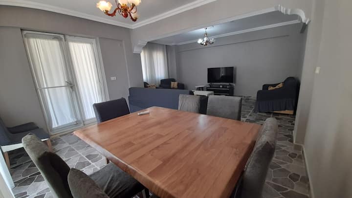 Fethiye 3+1 Merkezde Günlük Iki Banyo 130 M2 Daire - Fethiye