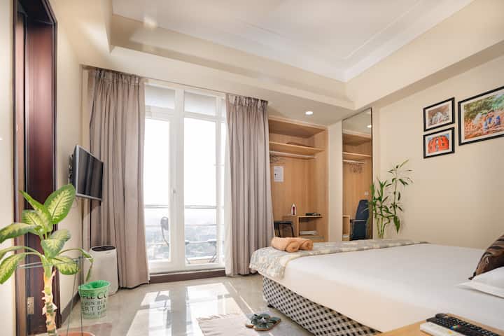 Gurgaon: 1bhk, Fast Wifi, Kitchen, Balcony, Mall - Manesar