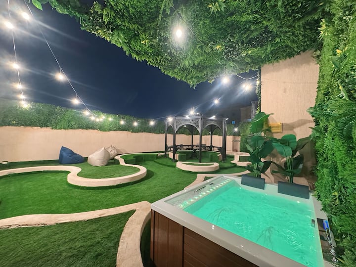 Luxury Private Rooftop Experience | Prime Location - Jeddah