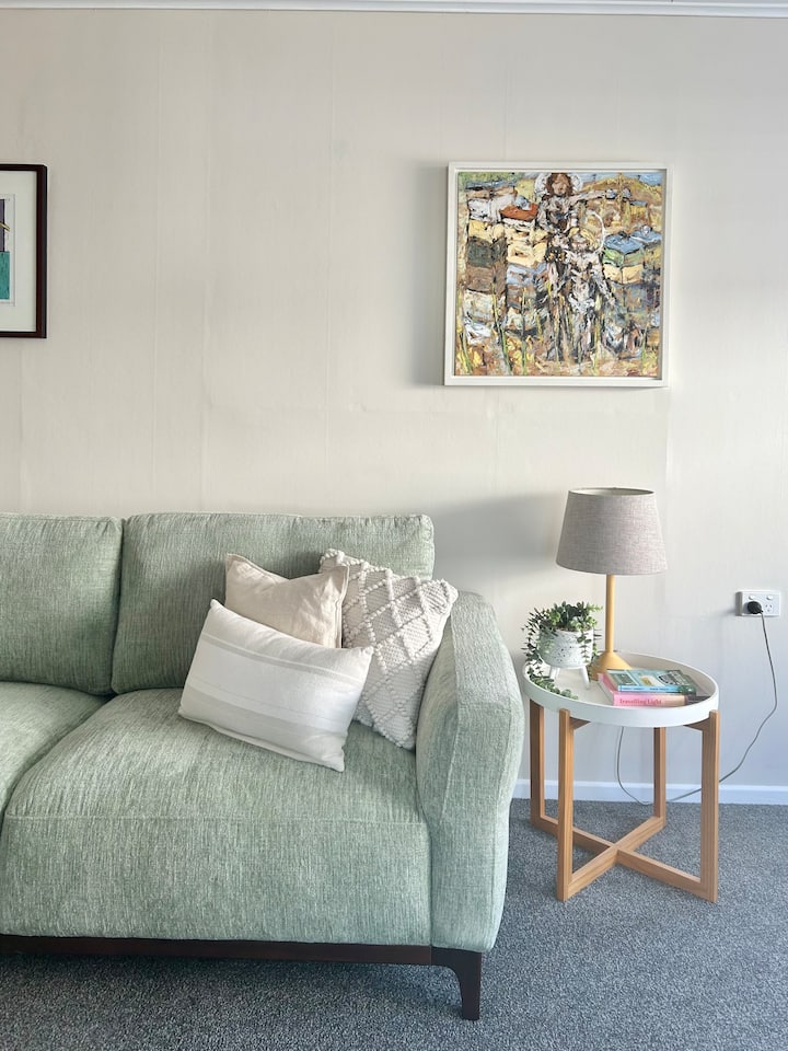 Campbell Comfort In The Central City - Whanganui