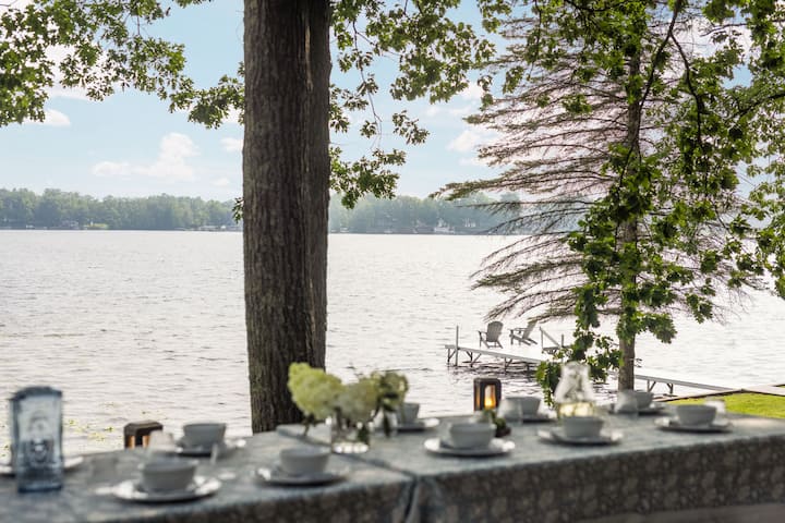 *Huge Private Waterfront*all-sports Lake*pets*dock - Rifle River Recreation Area, Lupton