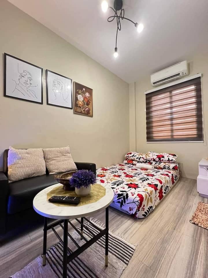 Kc Staycation - Unit D
Studio Type
Angono Rizal - Angono