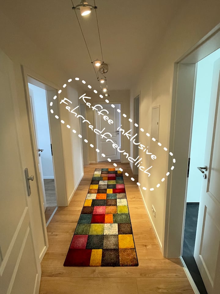 Schöne, Moderne 4 Zimmer Wohnung Bis 8 Gäste - Naumburg