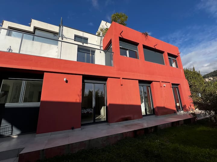 Villa 4 Ch. Terrasse Piscine & Garage ( 8-10 P) - Beaulieu-sur-Mer