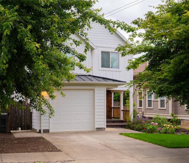 Byrdie's Bunkhouse - McMinnville, OR