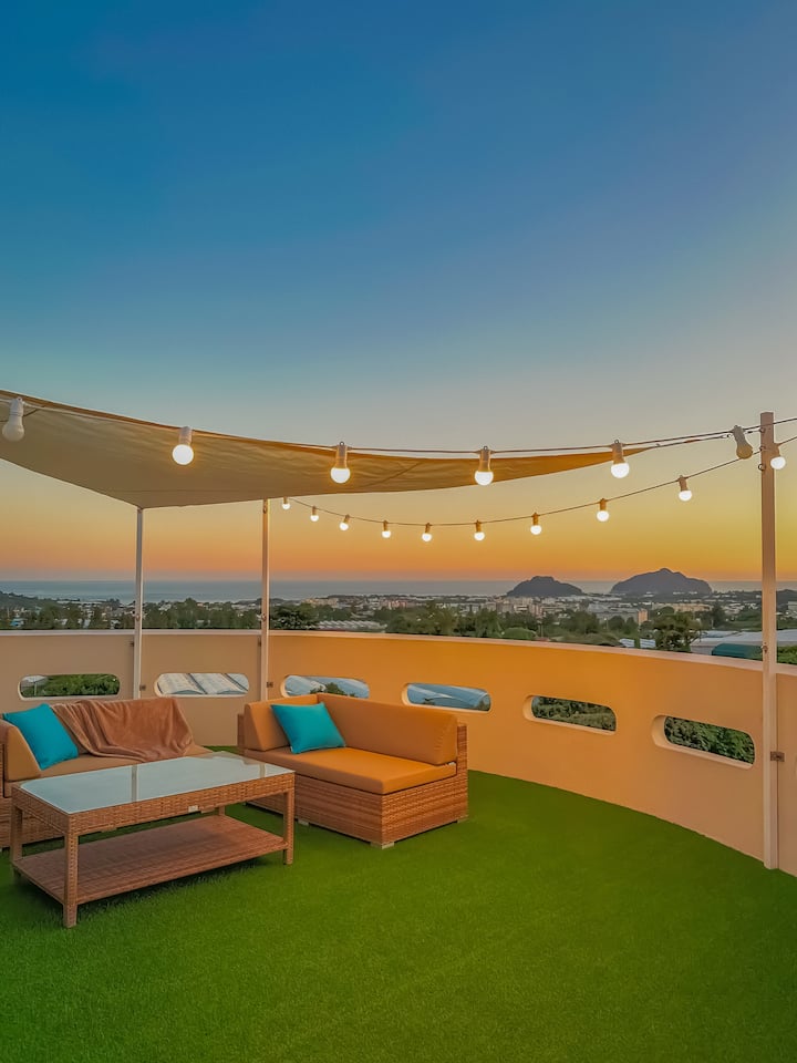 프라이빗 306평 독채 숙소 /대가족여행/최고의 위치/정원Bbq/온수키즈풀/방 전체 오션뷰 - South Korea