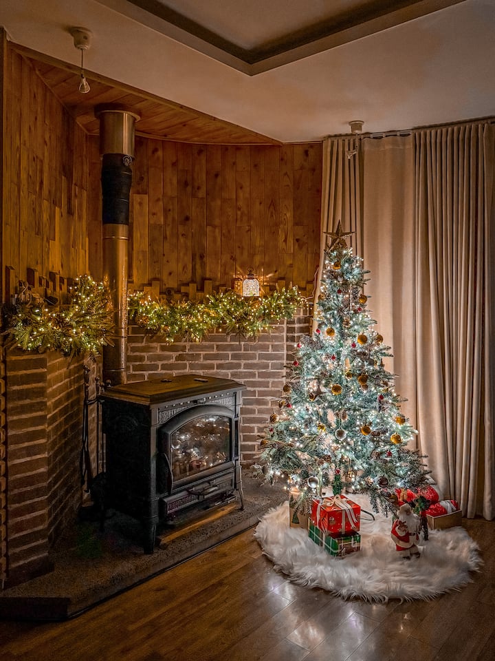 프리미엄 306평 독채 숙소 /대가족여행/최고의 위치/프라이빗정원Bbq/온수키즈풀 - Jeju-si