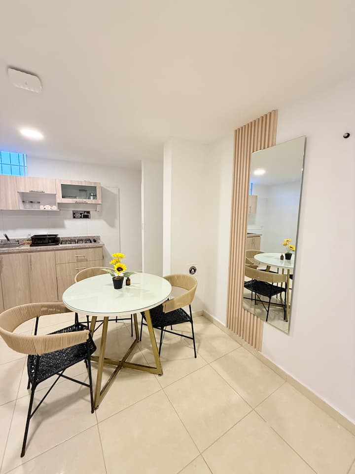 Estudio Luminoso. Cocina+a/c+baño Privado+netflix - Santa Marta, Colombia