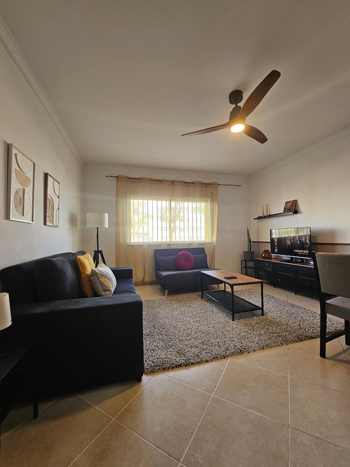 2br Near Harbour | Ac & Fast Wi-fi - Algarve