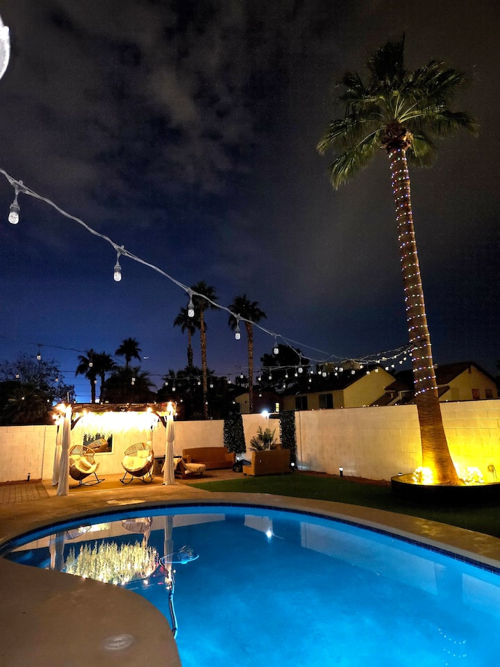 House With Panoramic Views, Pool Table + Games - Las Vegas