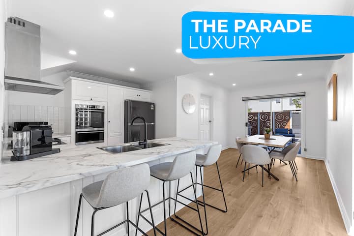 The Parade In Norwood - 恩菲爾德