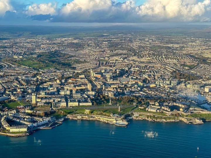 Seagrass Shores The Hoe: Parking, Private Entrance - Plymouth