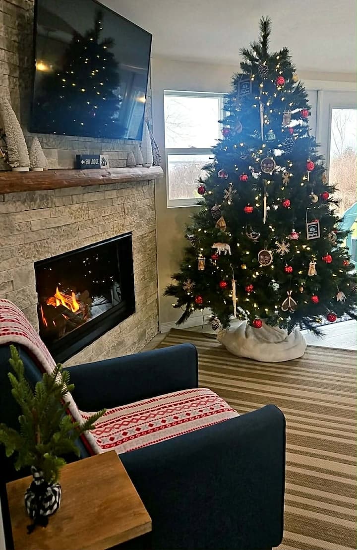 Seaside Serenity: Oceanfront Elegance In Shelburne - 新斯科舍