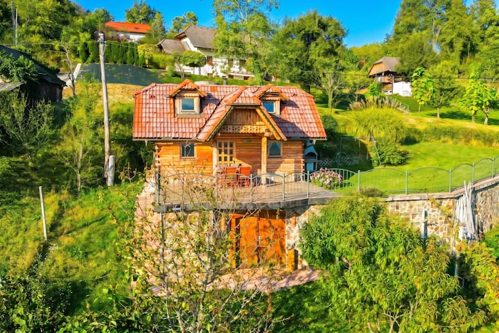 Vineyard Chalet Hansel And Gretel - Novo Mesto