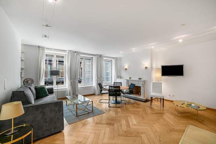 Petit Bijou En Vieille Ville - Ginebra